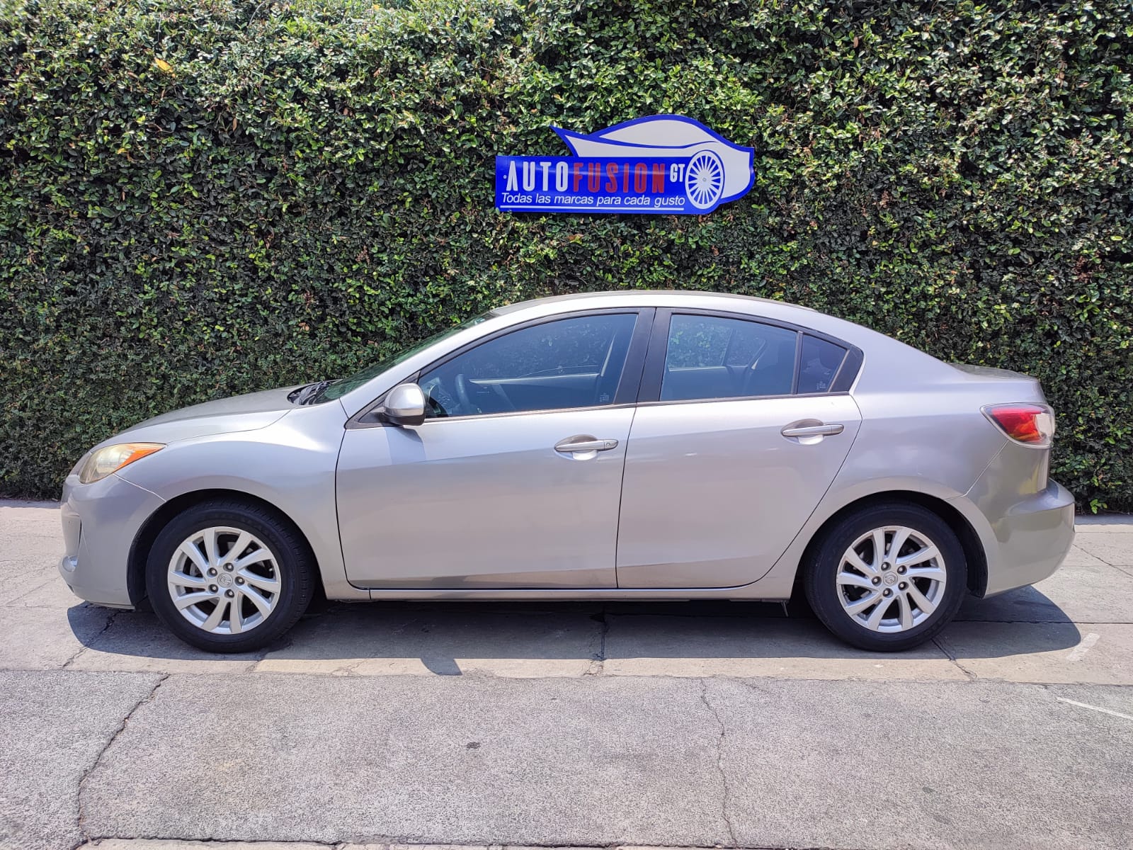 MAZDA 3i TOURING MODELO 2012 – AutoFusionGT