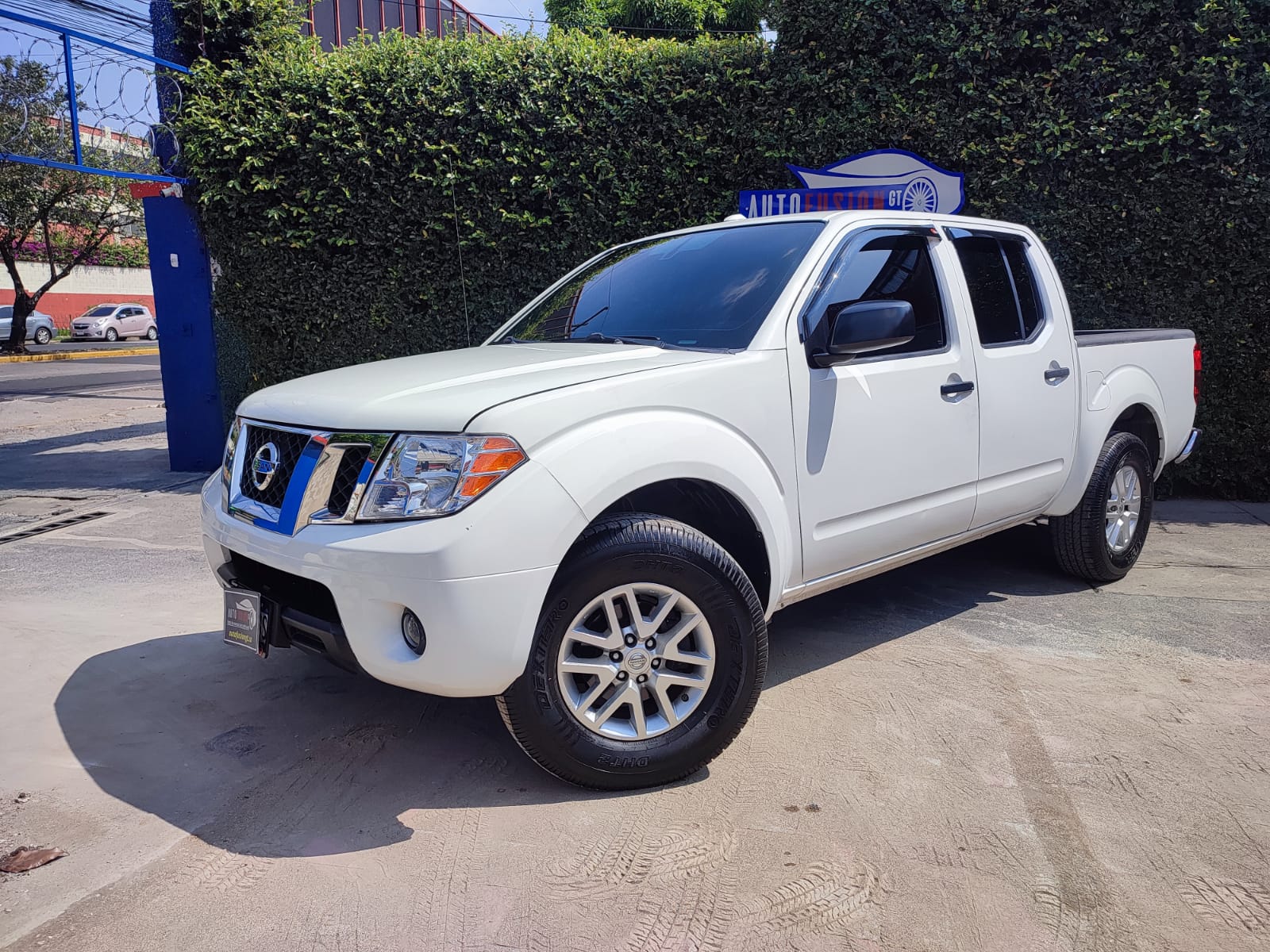 NISSAN FRONTIER SV 2WD MODELO 2015 – AutoFusionGT