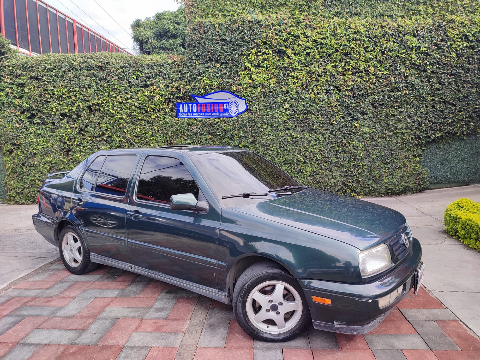 VOLKSWAGEN JETTA WOLFSBURG MODELO 1998 – AutoFusionGT